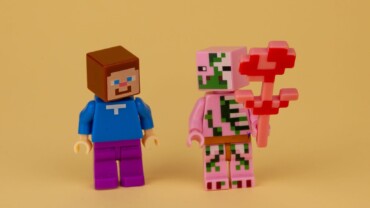 A Complete Step on How To Get A Turtle Helmet In Minecraft - The ...